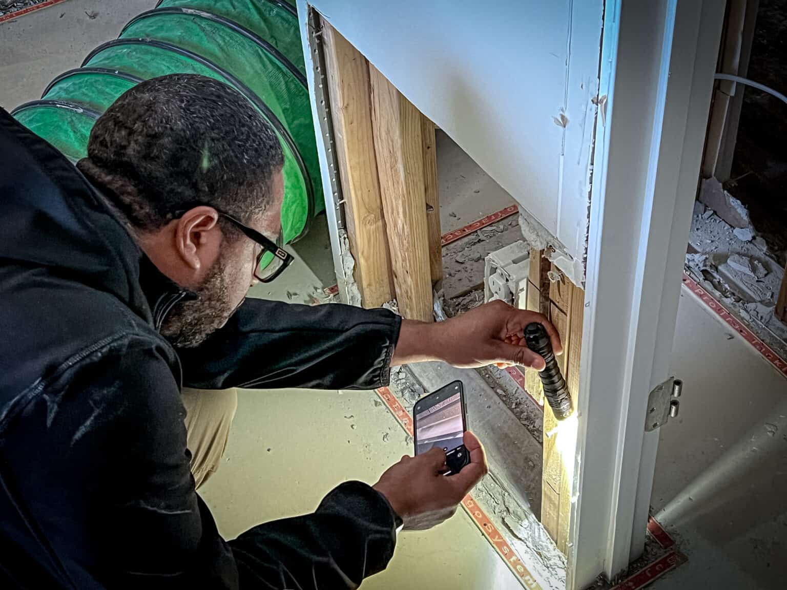 Toxic Mold | Debunking Mold Myths | Do I Really Have Black Mold ...